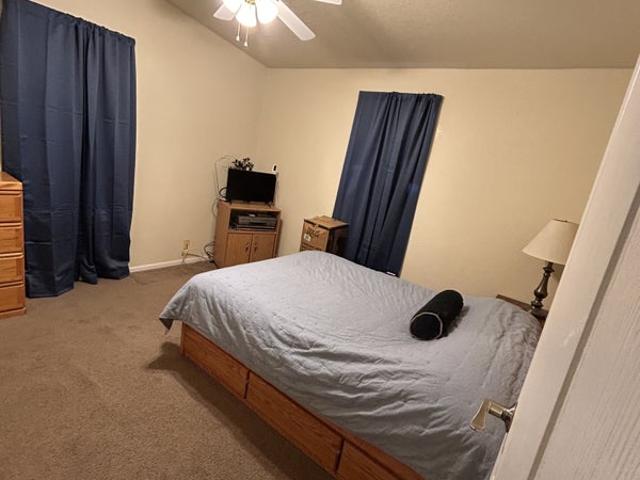 Cozy bedroom in gated community