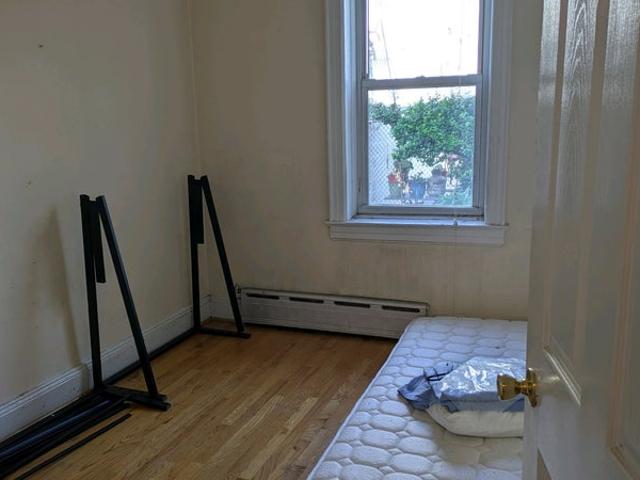 Cozy Bedroom in Sunnyside/LIC MUST LOVE CATS