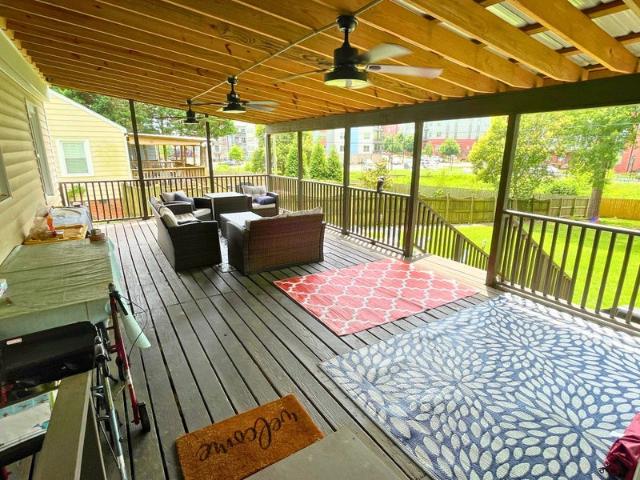 Cozy & Clean Plaza Midwood Home