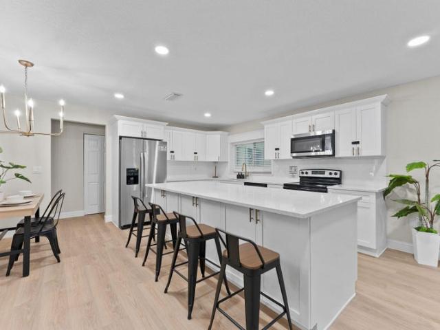 Cozy & Comfy Bradenton Home Near Shopping & Transi