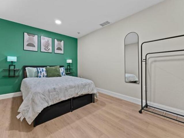 Cozy & Comfortable Bradenton Home Near Shopping & Transit