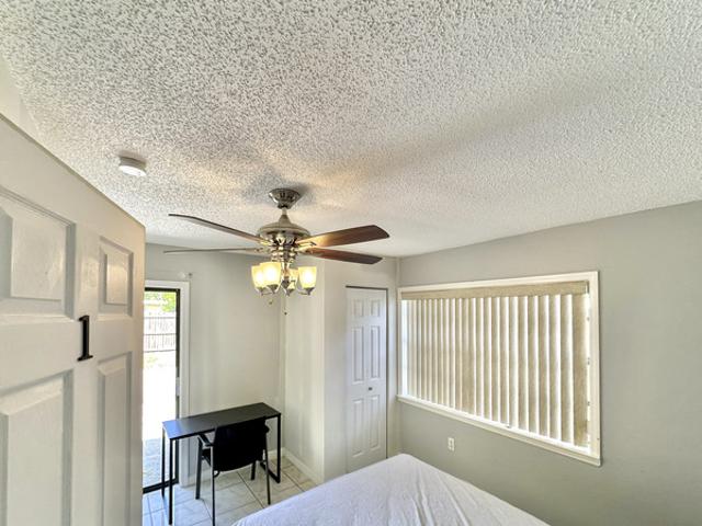 Cozy & comfortable Port Richey House with Workspace available for you to call home