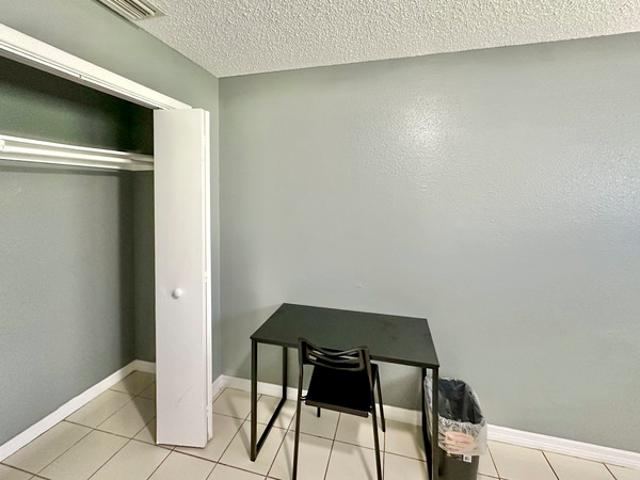 Cozy & comfortable room available with office and Dining area!