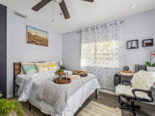 Cozy & comfortable Winter Garden House with Wash ad dryer