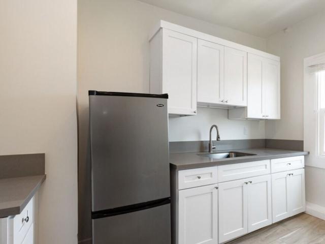Cozy & Contemporary Studio in Koreatown Studio Apartment for Rent at 200 S Kenmore Ave, Los Angeles, CA 90004 Wilshire Center Koreatown