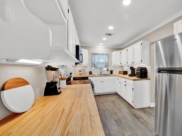 Cozy Dellview Home Just 2 Min ‍️ to Transit St