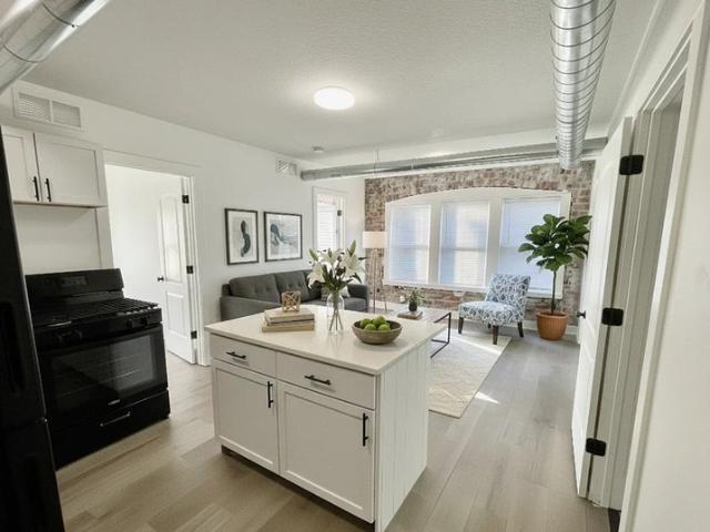 Cozy Furnished Room in Friendly Shared Home