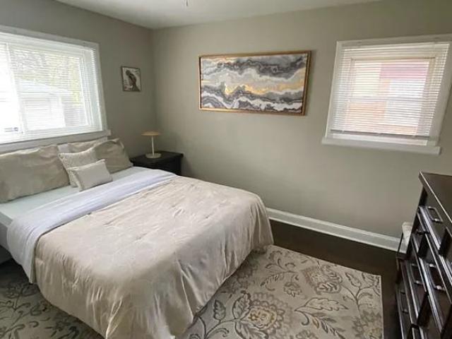 Cozy Furnished Room with Private Bath