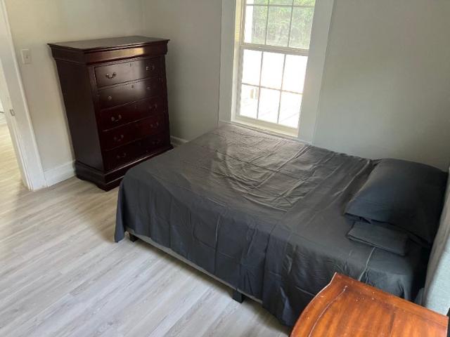 Cozy FURNISHED ROOMS Available | $275 PER WEEK wi