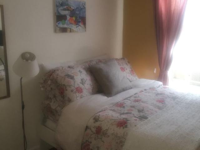 Cozy furnished rooms for ladies Utilities Included