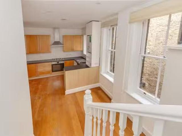 For Rent! Flat to rent in Frognal, Hampstead NW3