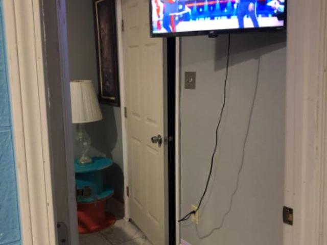 Cozy Garage studio apartment