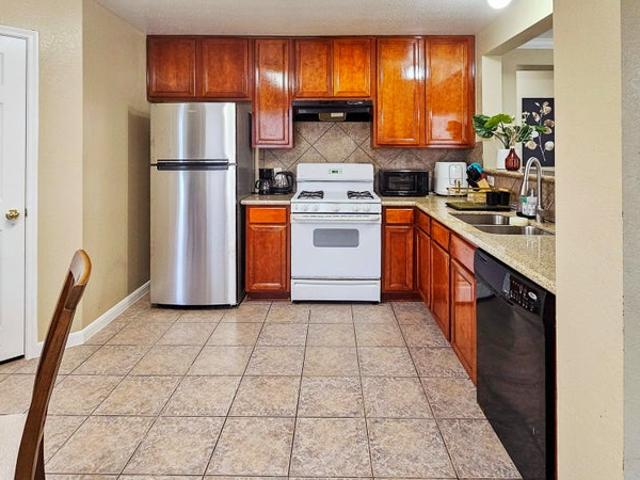 Cozy & homey Houston House close to shopping and H