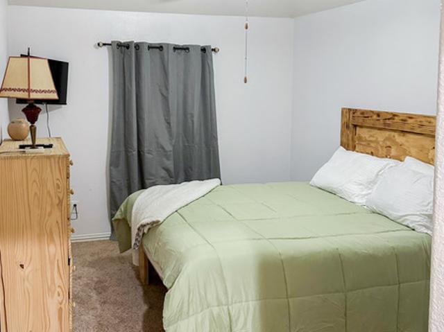 Cozy & Homey 8 Miles to IAH Houston House $45/Day or $250/Weekly