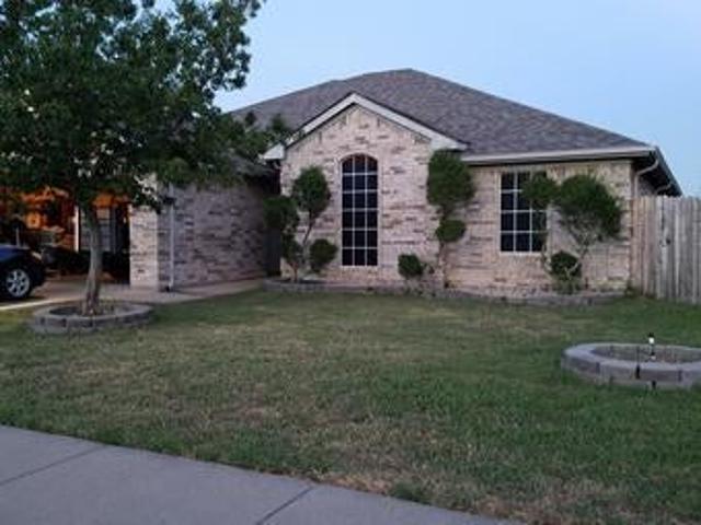 Cozy home in Arlington