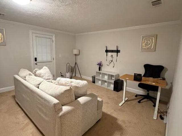 Cozy Home in Doraville