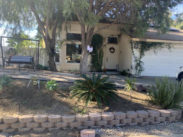 Cozy home on the corner with the sunset view