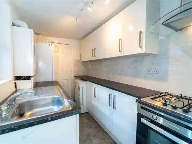 Cheap House for rent in George Road, Selly Oak, Birmingham, We.