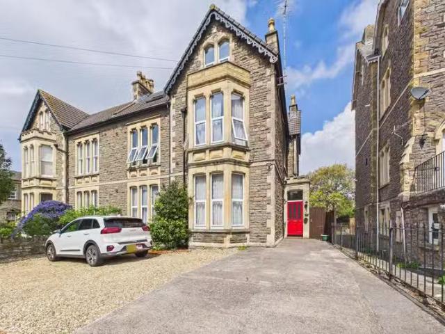 Nice House share for rent in Albert Road, Clevedon, BS21