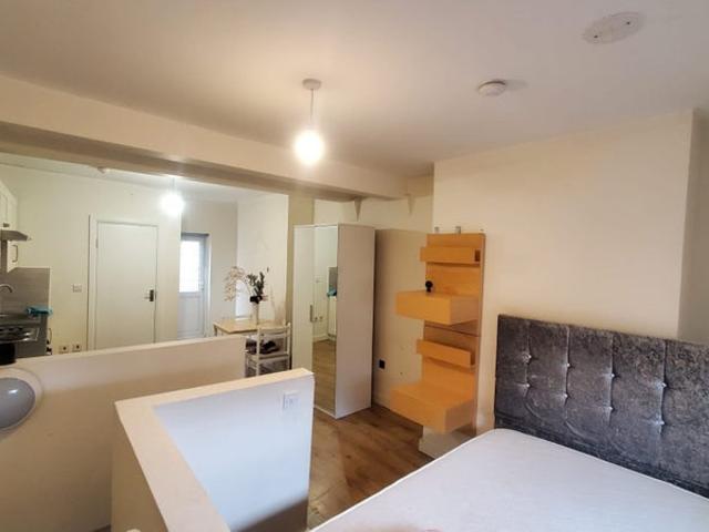 Cozy Lovely Studio@E14 0EG/All Saints/C. Wharf