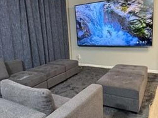 Cozy Private Bedroom with Shared Bath Room in Che