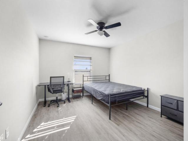 Cozy Private Room for rent 1 Bed Bath Room in Cap