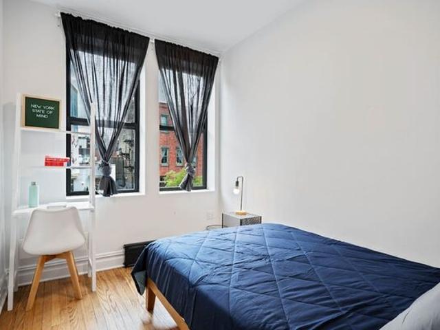 Cozy Private ROOM in Greenpoint
