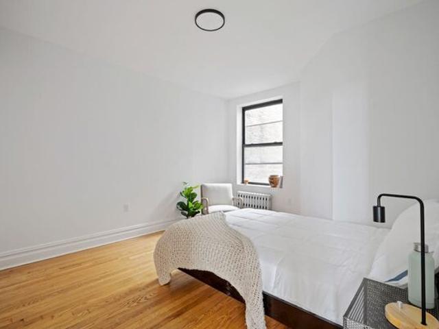 Cozy Private ROOM in Greenpoint