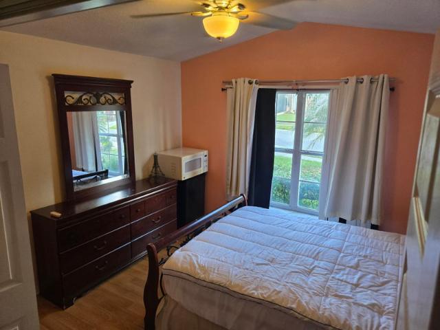 Cozy Private Room in Safe Lake Mary Neighborhood
