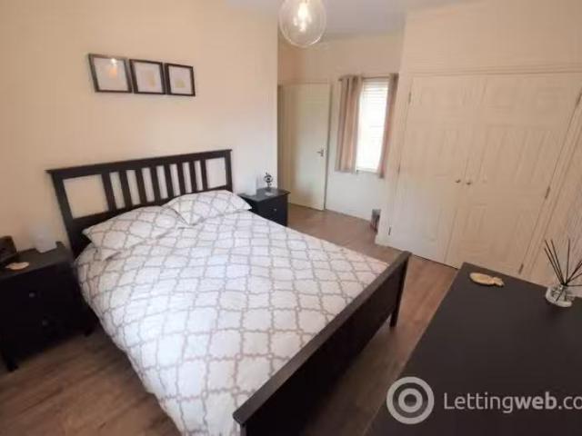 Unique Property to rent in Charleston Road North, Cove, Aberde.