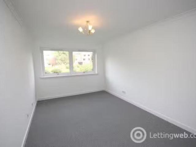 Rental! Property to rent in Clark Place, Trinity, Edinburgh
