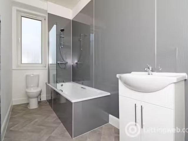 Rental! Property to rent in Clepington Road, Dundee