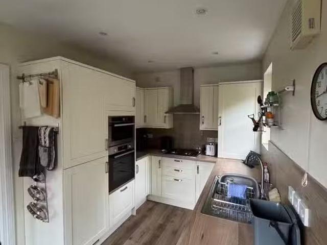 Charming Property to rent in Craigend Park, Liberton, Edinburg.