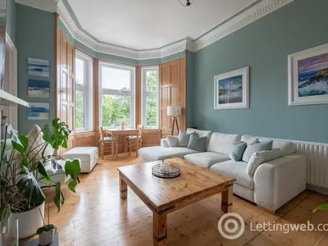 Cozy Property to rent in Bowhill Terrace, Inverleith, Edinburg.