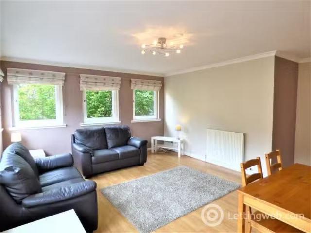 Just in! Property to rent in Bryson Road, Ardmillan, Edinburgh.