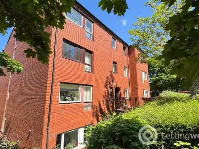 Just in! Property to rent in Buccleuch Street, Cowcaddens, Gla.