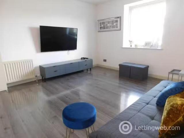 Cheap Property to rent in Fonthill Avenue, Ferryhill, Aberdeen.