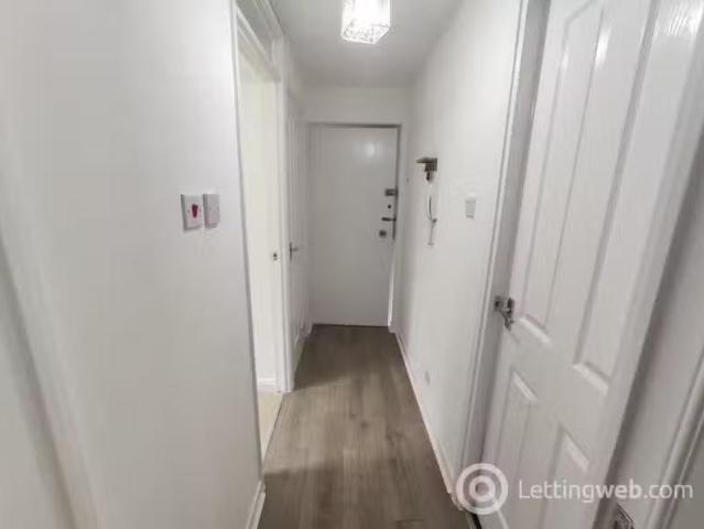 Cozy Property to rent in Holmlea Road, Battlefield, Glasgow.