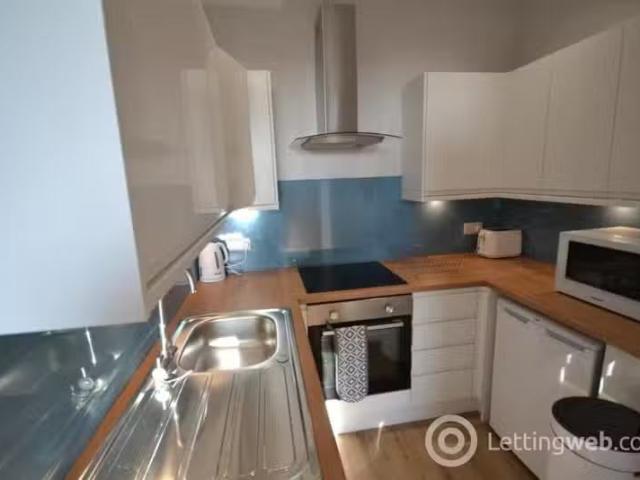 Unique Property to rent in Moat Street, Slateford, Edinburgh.