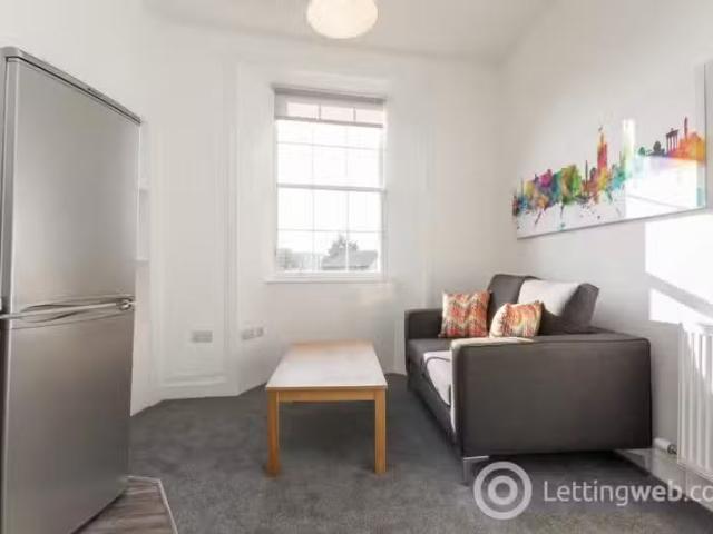 Cheap Property to rent in Morrison Street, West End, Edinburgh.