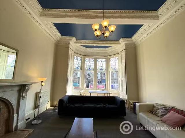 New Property to rent in Newington Road, Newington, Edinburgh.