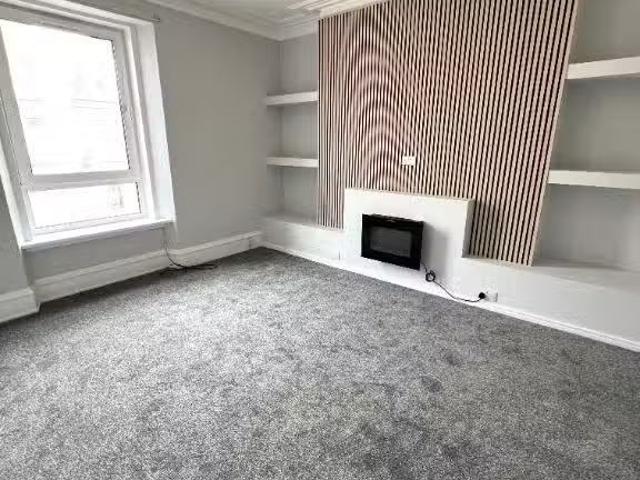 Cozy Property to rent in Summerfield Terrace, City Centre, Abe.