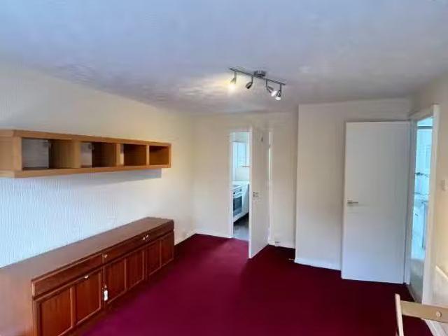 For Rent! Property to rent in Restalrig Drive, Edinburgh, EH7