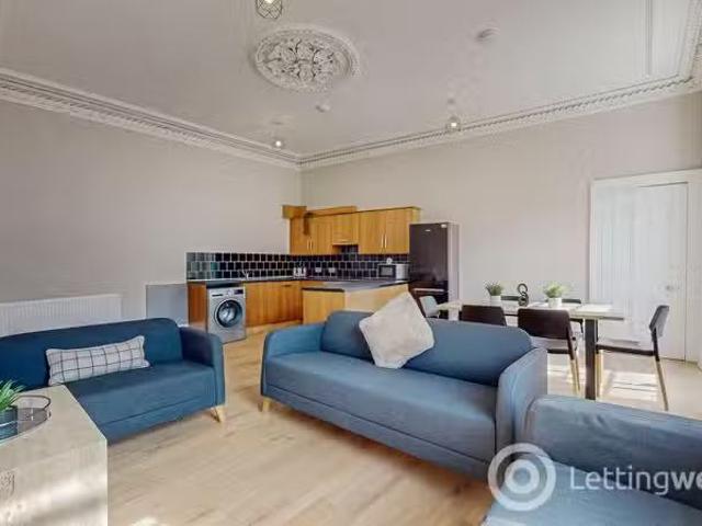 Rental! Property to rent in Woodlands Road, Woodlands, Glasgow.