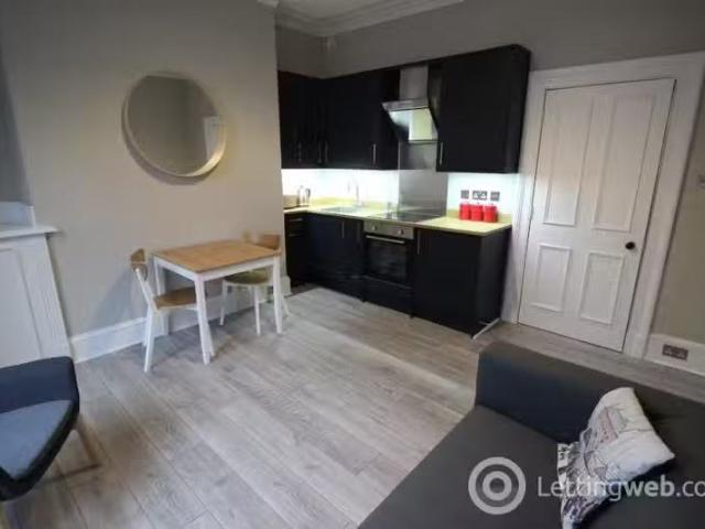 For Rent! Property to rent in Wallfield Crescent,, Aberdeen.