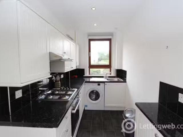 For Rent! Property to rent in West Granton Road, Granton, Edin.