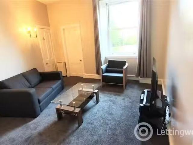 For Rent! Property to rent in Whitehall Place, Aberdeen, AB25