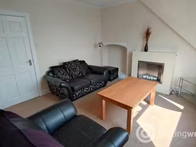 Deal! Property to rent in Union Grove, City Centre, Aberdeen.