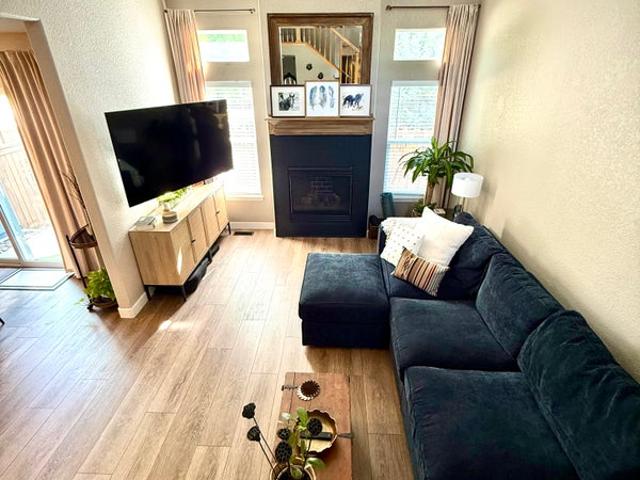 Cozy, quiet home