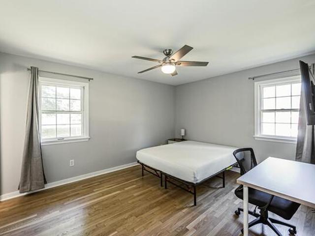 Cozy Renovated Mechanicsville Home Great Location